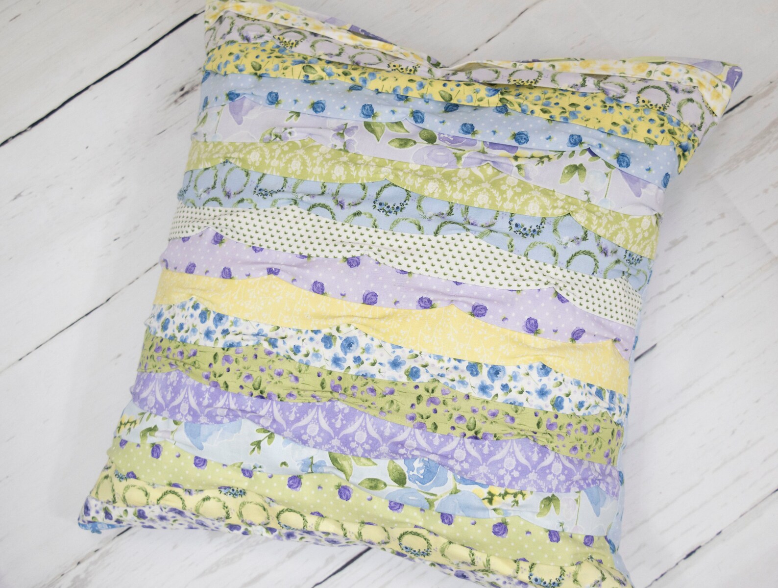 Booklet, Prim Pillow Sewing Pattern, Modern Decor, Tactile, Sewing ...