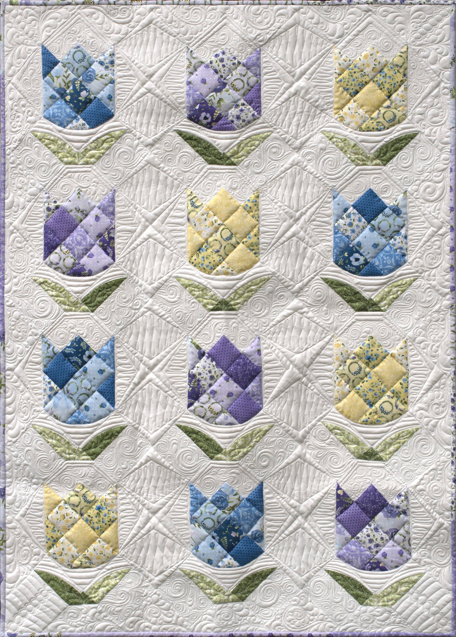 Booklet Modern New Spring Quilt Pattern in 3 sizes sweet | Etsy