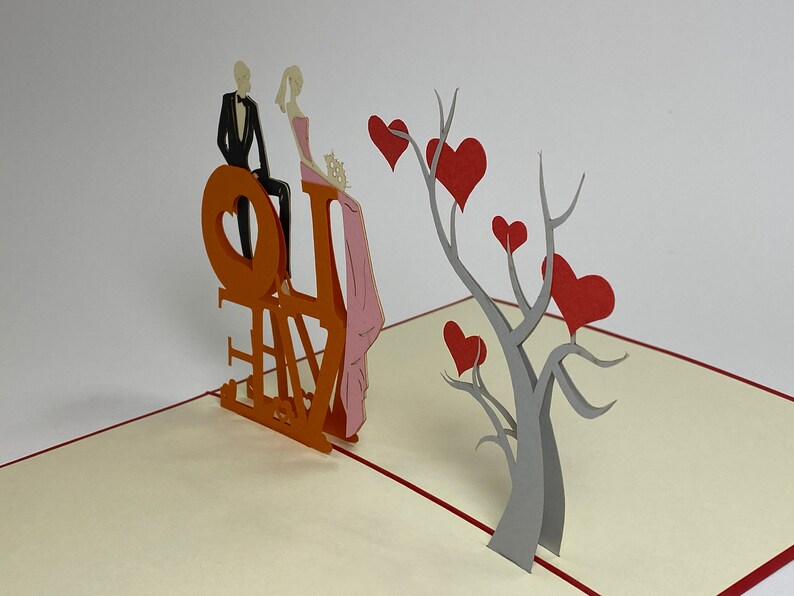 Love Couple Pop up Anniversary Card - Romantic Love Pop up Card ...