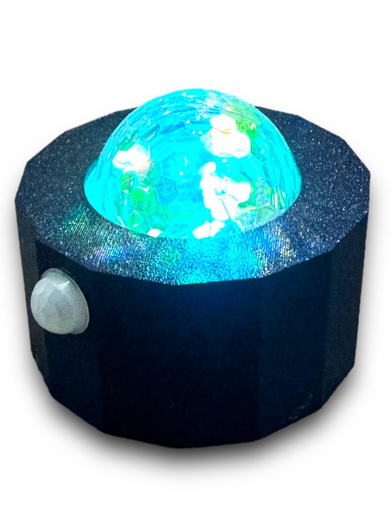 SPIRIT DISCO BALL! - Motion Pir Sensor Light Show Device / Detector for ...