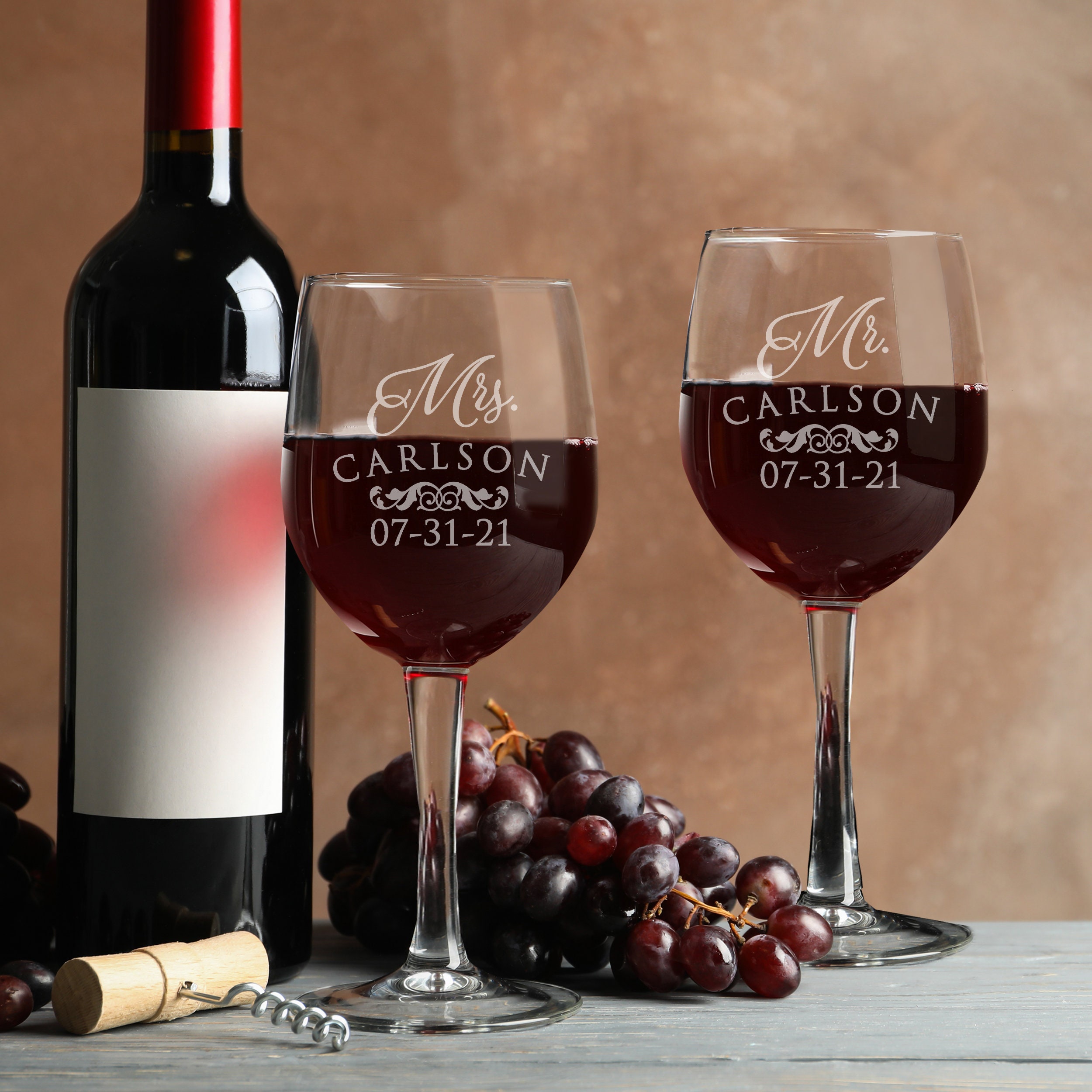 Custom Wine Glasses Personalized Wine Glasses Mr and Mrs | Etsy