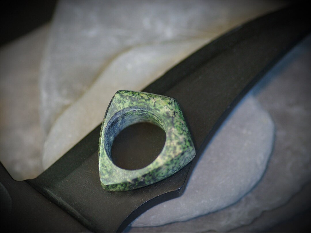 Horizontal Serpentine Ring, Witch Jewelry, Carved Stone, Natural ...