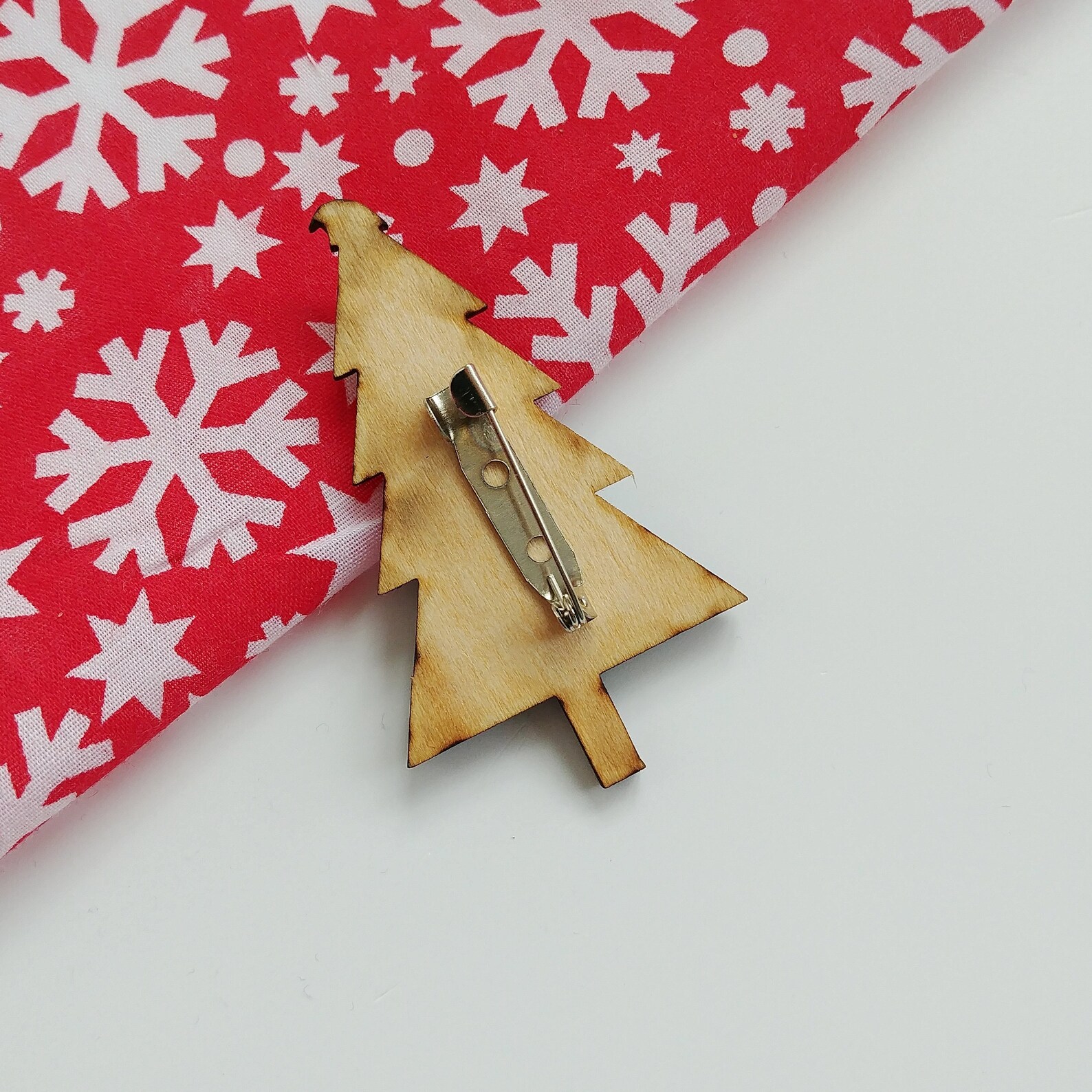 Santa Hat Christmas Tree Wooden Brooch Christmas Brooch - Etsy