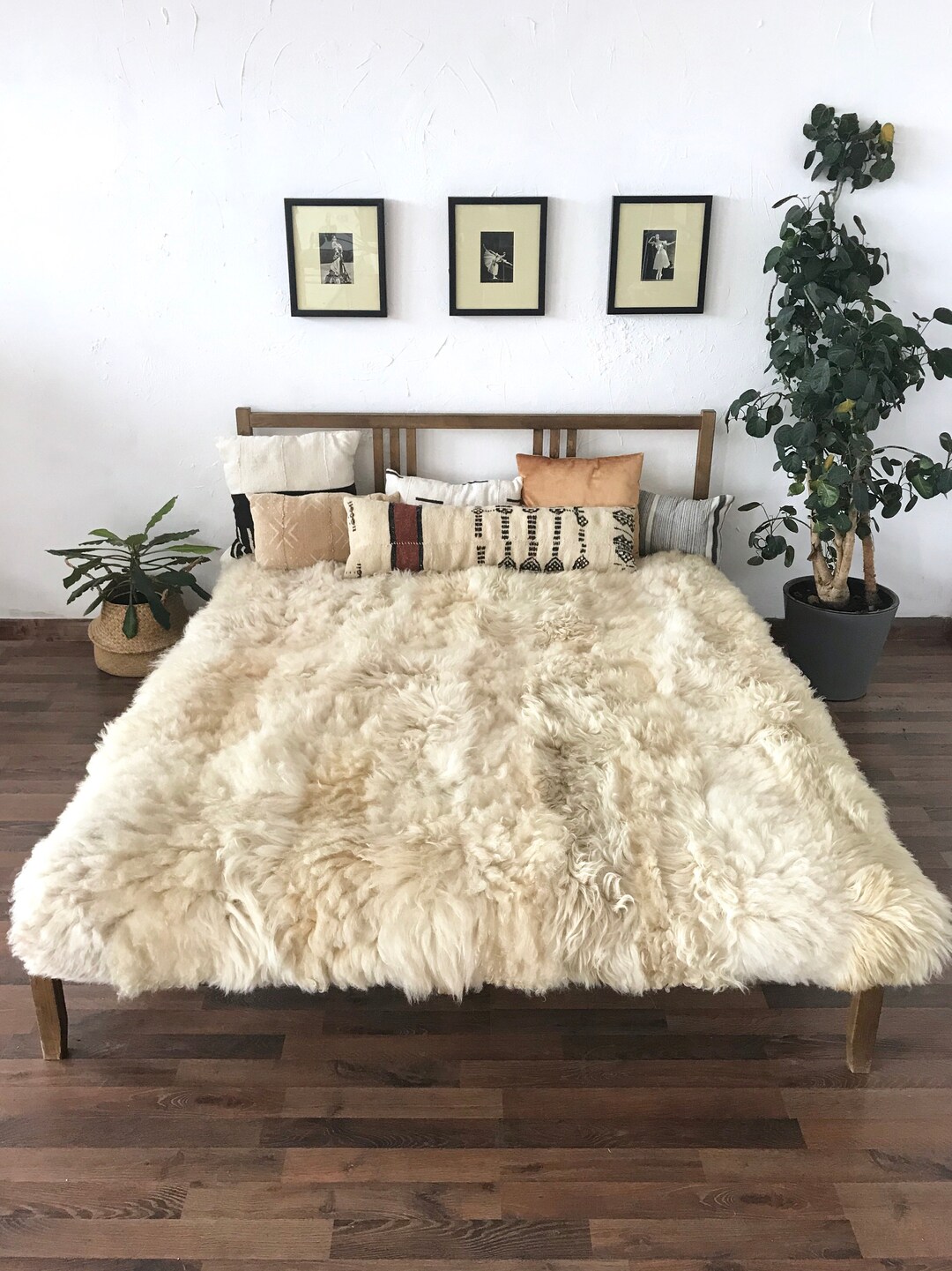 Genuine Sheepskin Area Rug, Quality Sheepskin Livingroom Rug, Natural ...