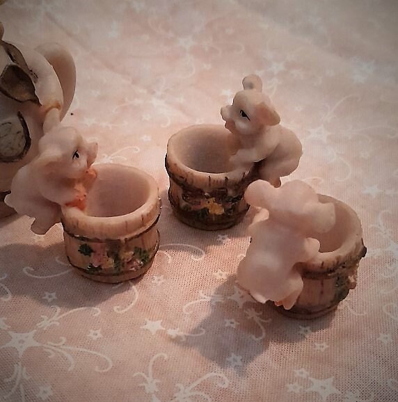 VINTAGE Mini Pig Tea Set Figurines 2 Styles - Etsy