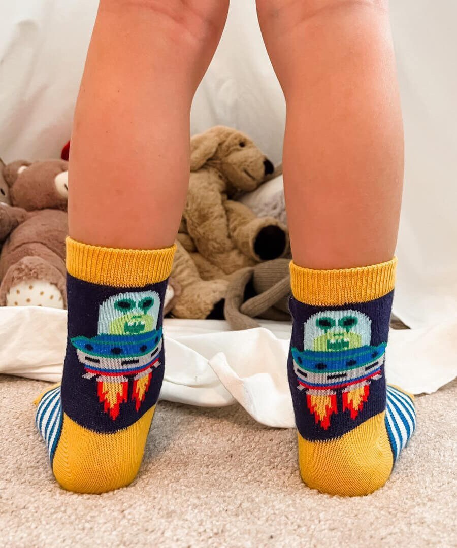 Boys Novelty Socks: Robots, Aliens, Zombies - Fun Knit Ankle Socks (3 ...