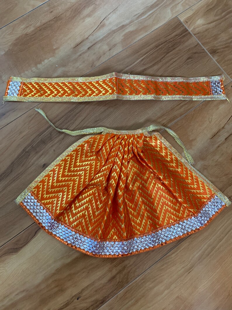 Devi Pawadai / Devi Poshak / Devi Dress / Godess Dress / Small | Etsy