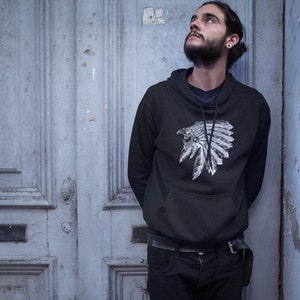 Horus Falcon With Sacred Feathers Headdress Unisex Hoodie Sweatshirt ...