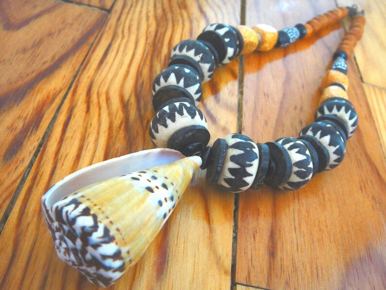 Batik Bone Necklace Tribal Shells Luxury Vintage Couture Jewelry Heavy ...