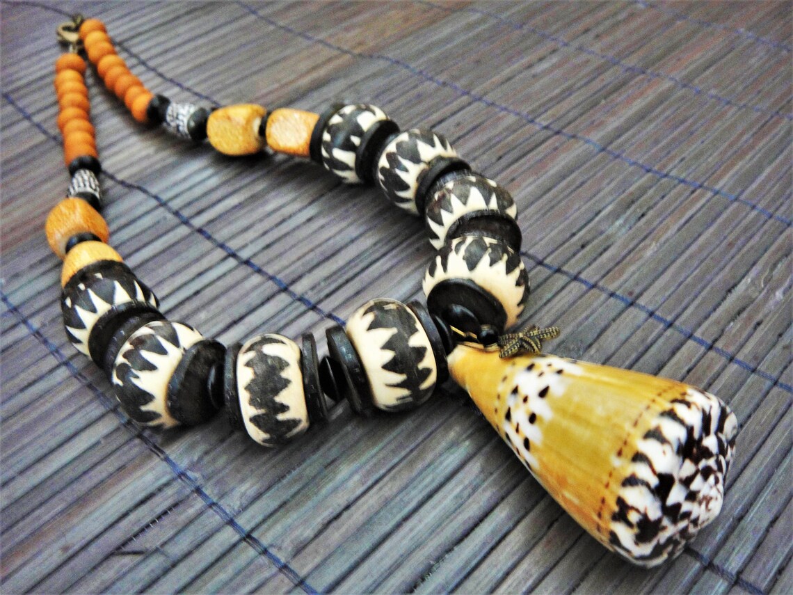 Batik Bone Necklace Tribal Shells Luxury Vintage Couture Jewelry Heavy ...