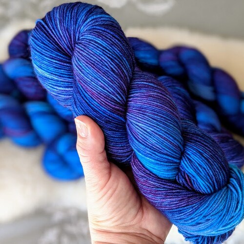 Hand Dyed Yarn Worsted Weight Superwash Merino Wool Deep - Etsy