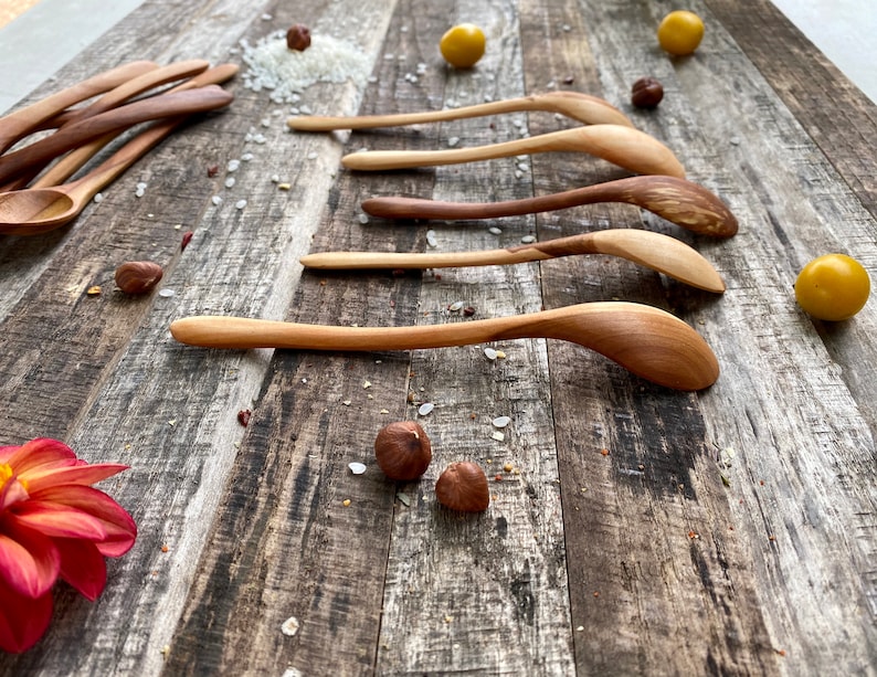 Hand Carved Small Wooden Spoon, 6" Natural Wood Teaspoon, Stirring ...