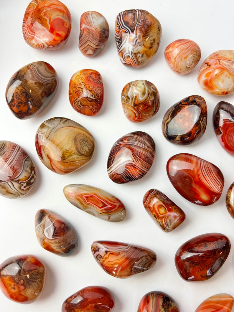 Sardonyx Palm Stone Sardonyx Crystal Stone Sardonyx Carving - Etsy