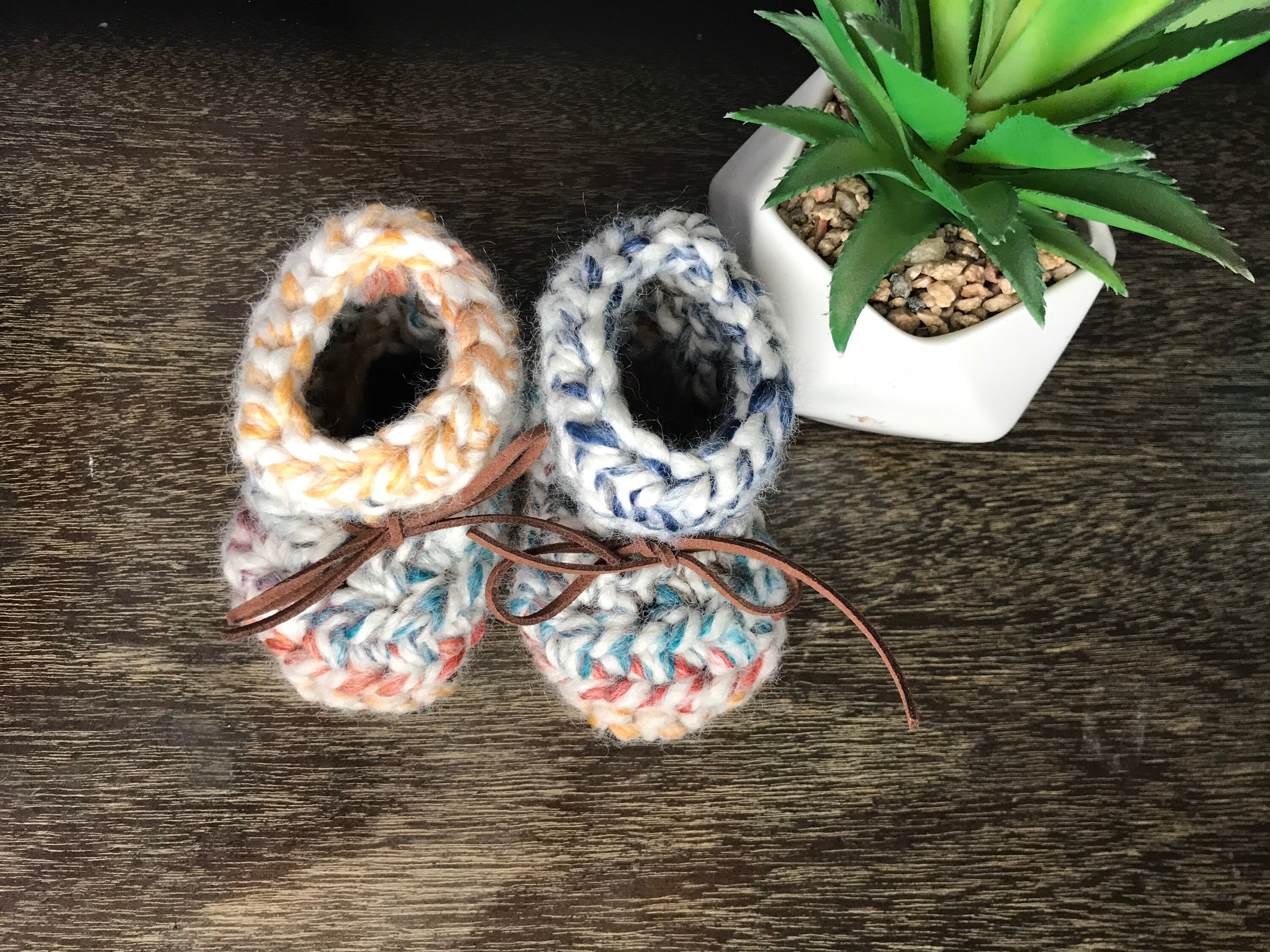 Crochet Baby Bootie SOLES WITH PATTERN // Baby Slippers - Etsy