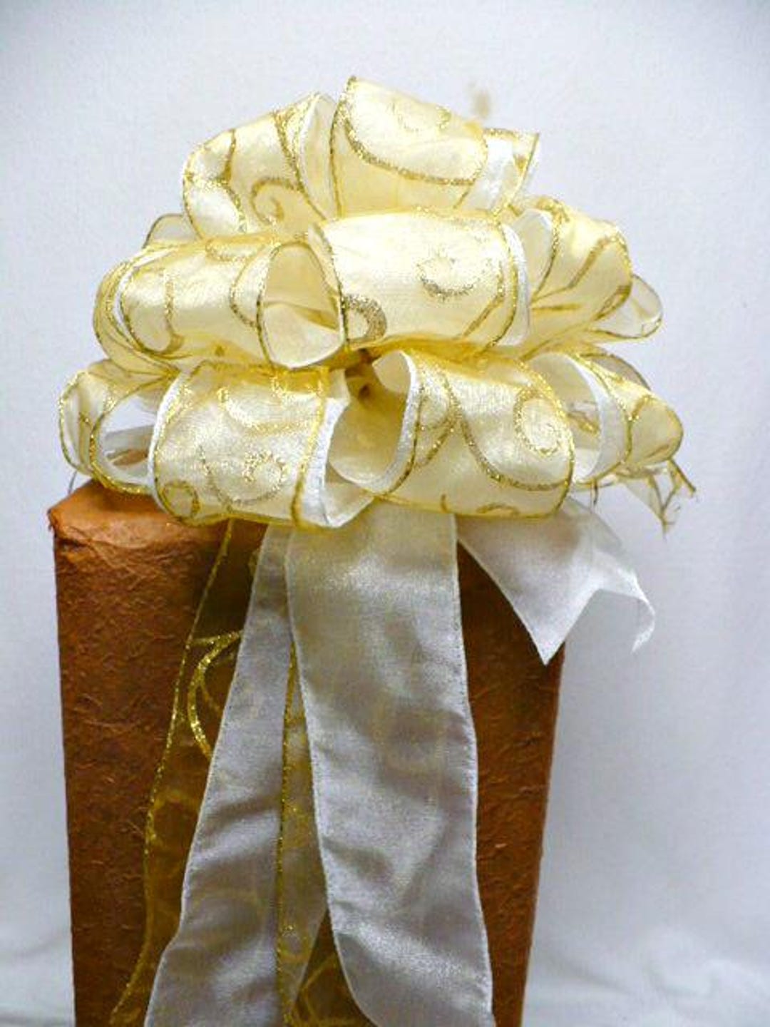 Large Cream Gold Glitter Swirls Christmas Tree Topper Bows - Etsy