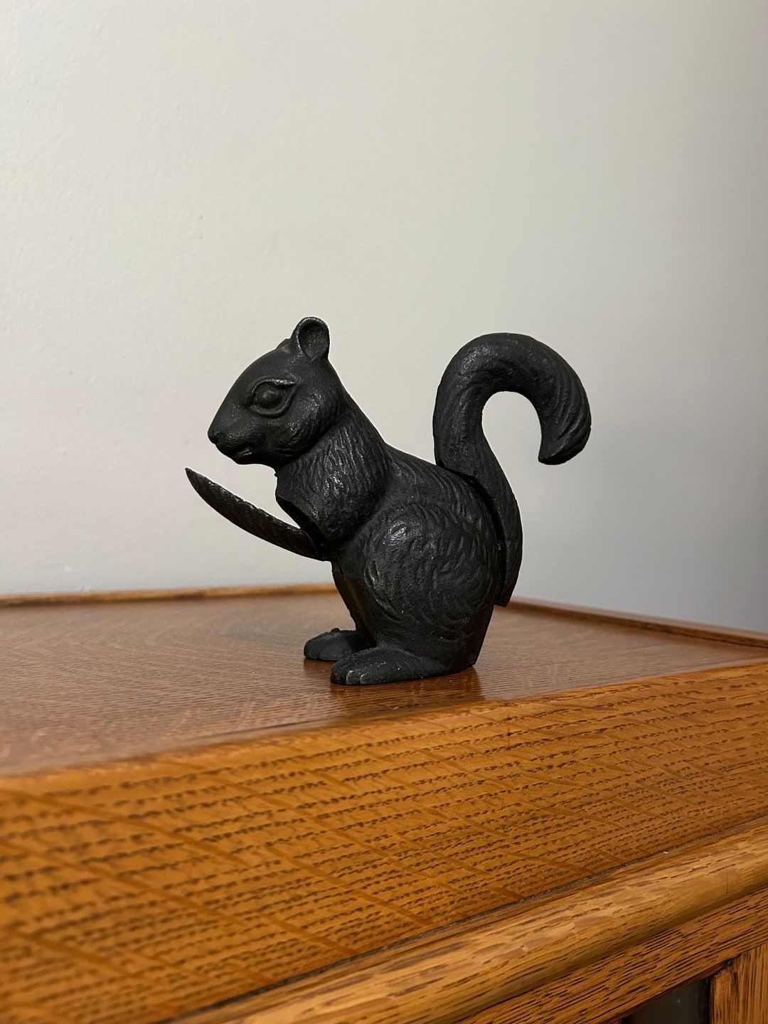 Antique Cast Iron Squirrel Nut Cracker Tail Lever 4.375” Tall Vintage Nut Cracker Vintage ...