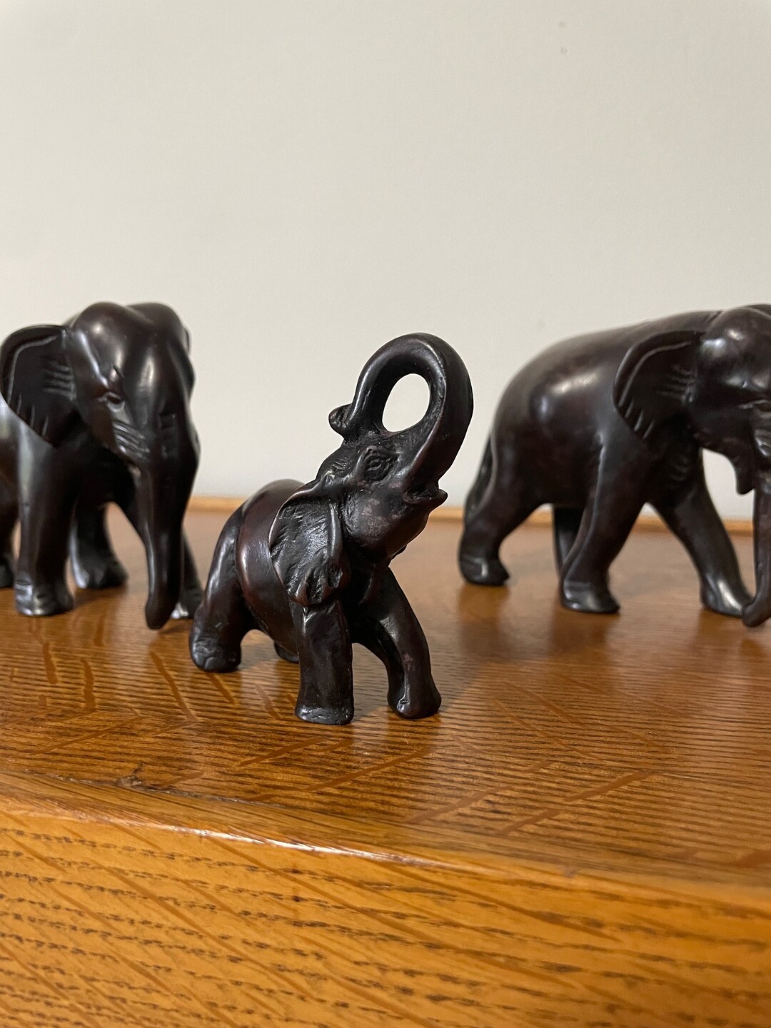Vintage Resin Elephant Figure Elephant Sculpture Set of 3 Safari Decor ...
