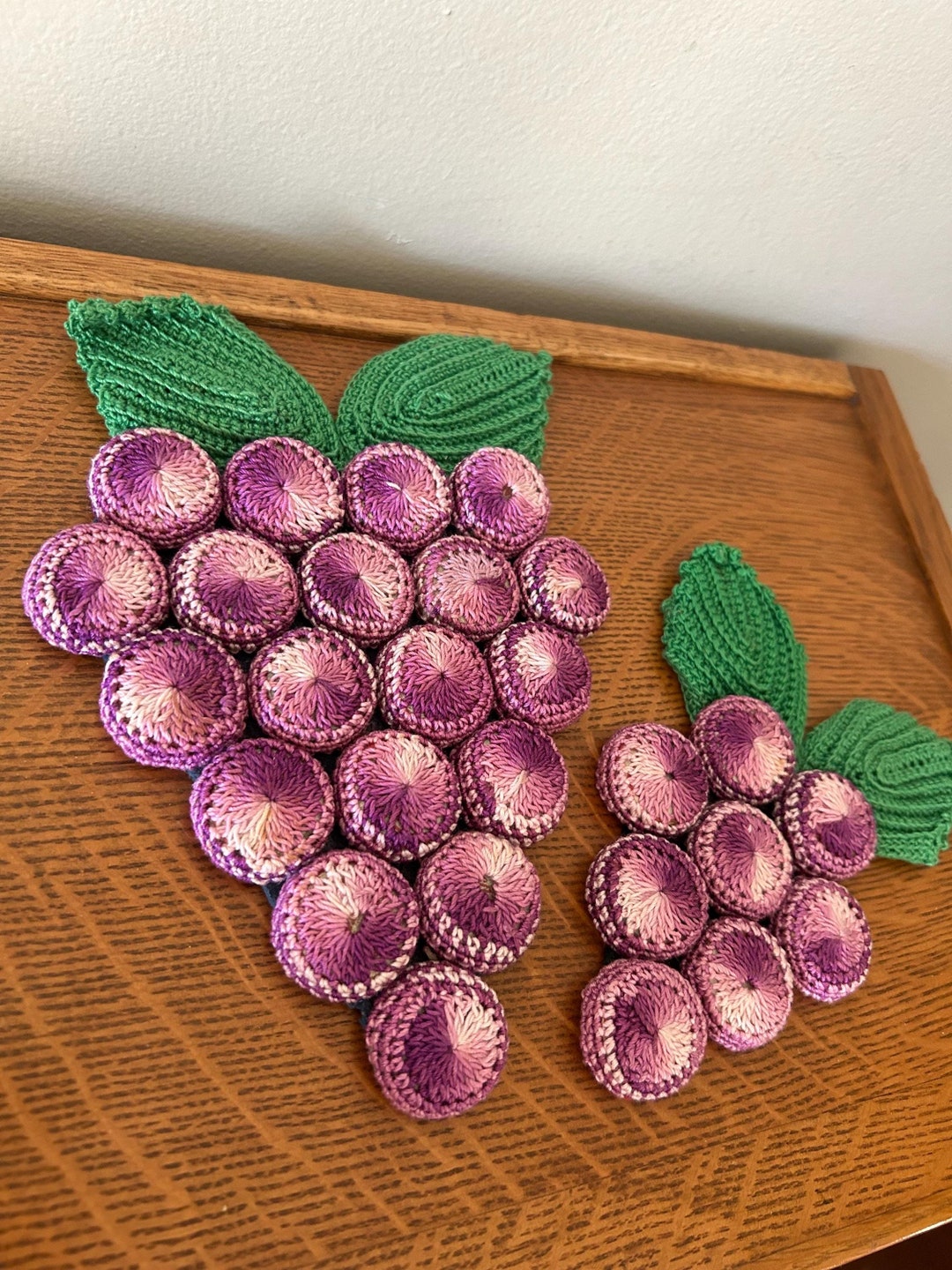 Vintage Crocheted Grape Cluster Bottle Cap Trivet Crochet Grape Hot Pad ...