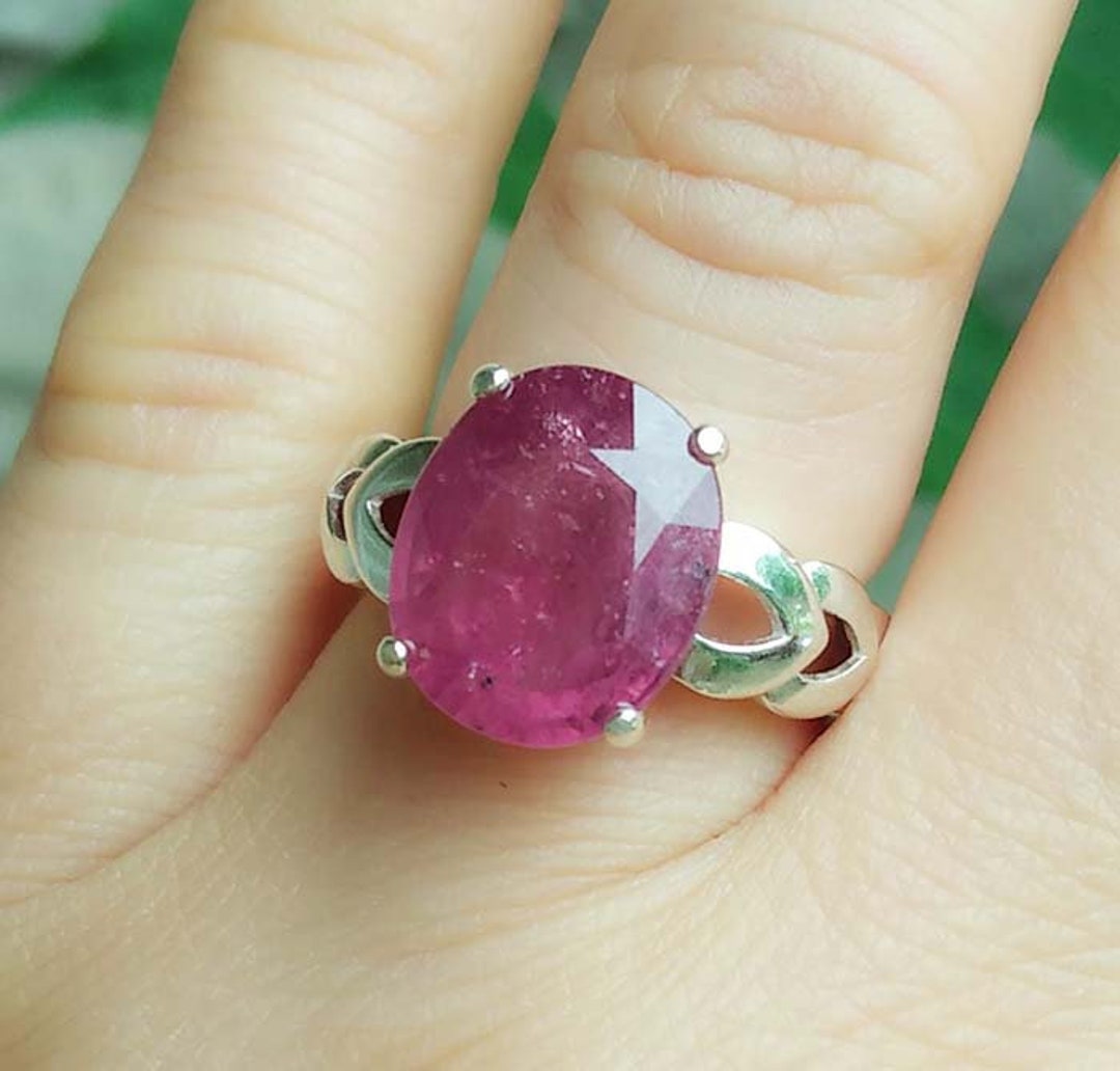 Red Sapphire Ring Medieval Sorcery Psychic Talisman Vintage Gemstone ...