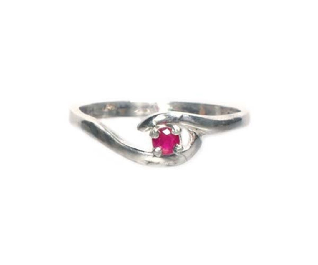Red Ruby Ring Ancient Amulet Antique 19th Century Gemstone Timeless ...