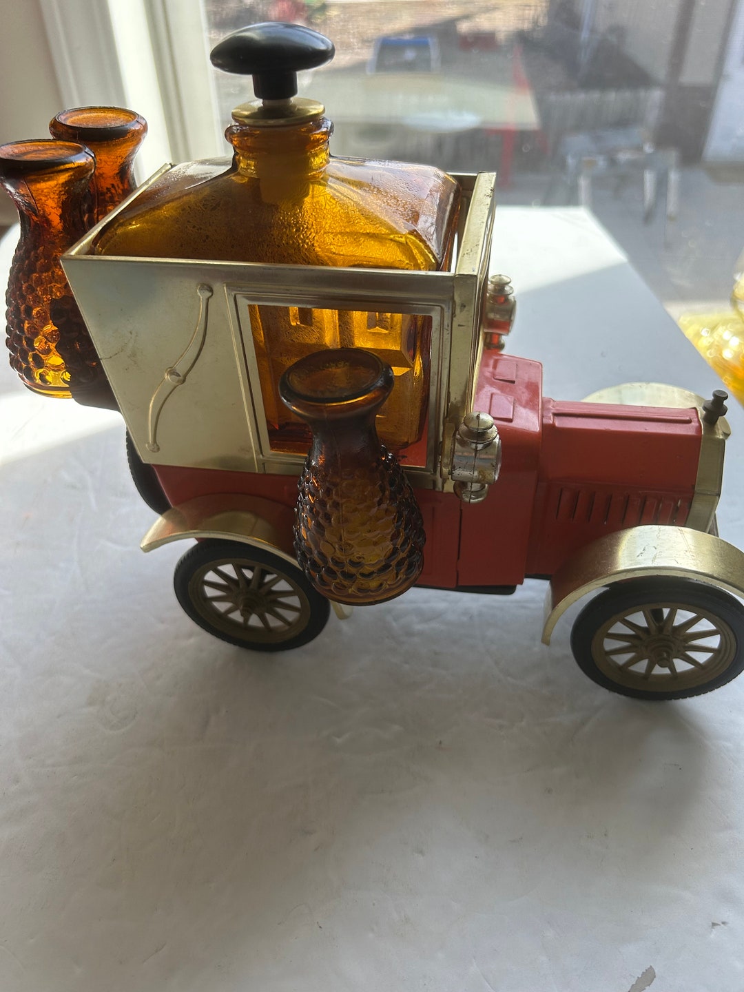 Bar Car Music Box and Decanter Set - Metal Car Decanter Glasses Vintage ...