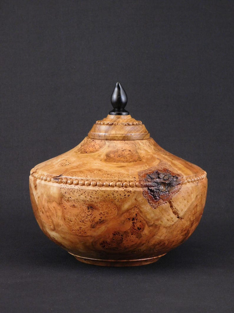Hand-carved Cherry Burl Wood Urn | Small Cremation Urn (U.453) - Etsy
