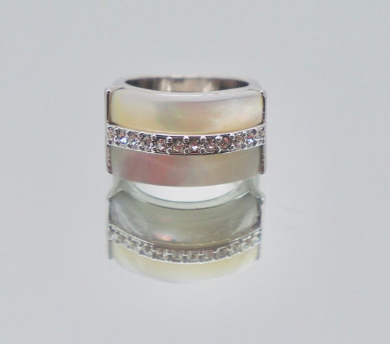 Camille Lucie Ring - Gem