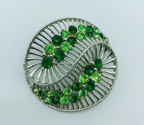 Vintage Coro Brooch - Gem