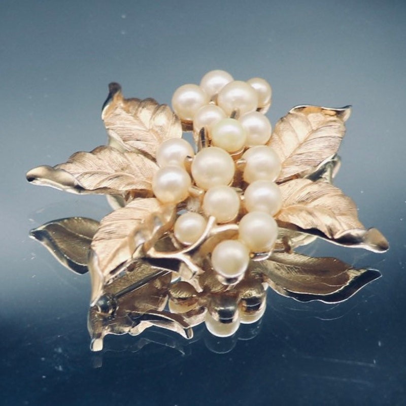 Trifari Brooch - Etsy
