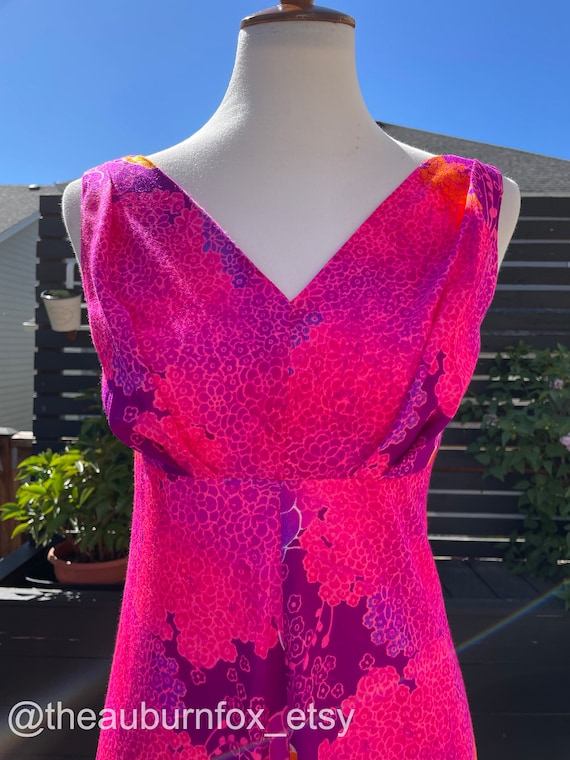 70's Hawaiian Togs Purple Passion Floral Sunset Dress… - Gem