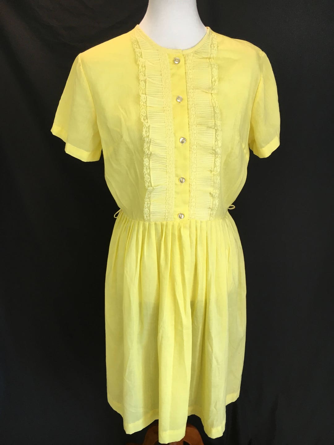 Pretty 50's Lemon Yellow Day Dress - Etsy