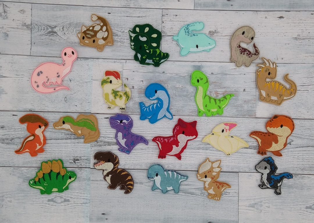 Dinosaur Finger Puppets, Stegosaurus, Iguanodon, Majungasa ...
