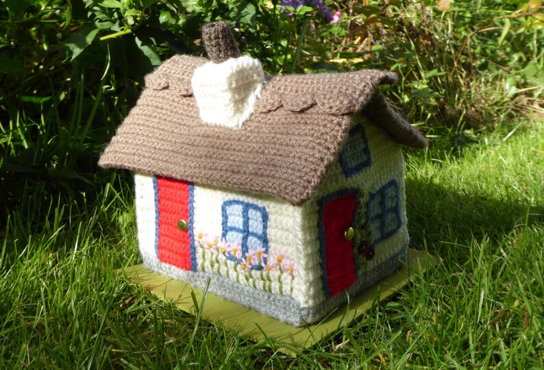 Thatched Cottage Crochet Pattern - Etsy