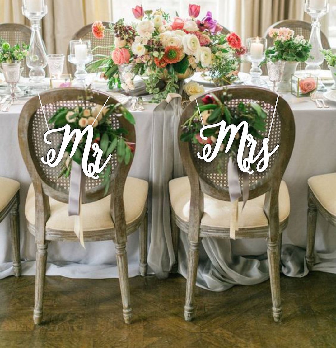 Wedding Chair Signs Decoration Mr and Mrs Chair Signs Set Wooden Signs ...