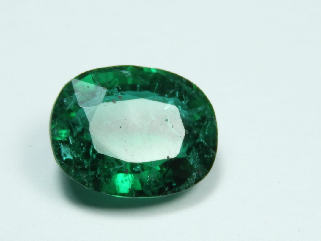 Oval Lab Grown Emerald With Natural Inclusions, Zambian Color (16x13mm ...