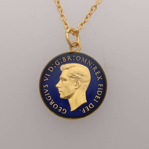 1944 George VI Wren Farthing - Enamelled Coin Necklace - Etsy