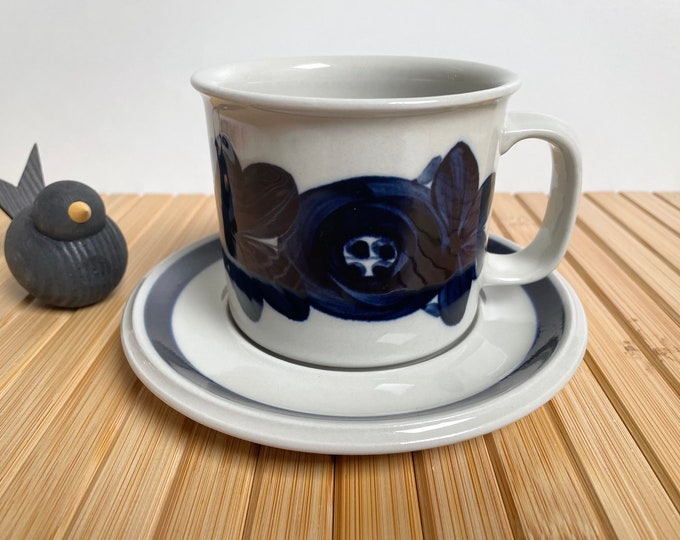 Arabia Anemone Large Mug With Saucer, Designed by Ulla Procopé, Made in ...