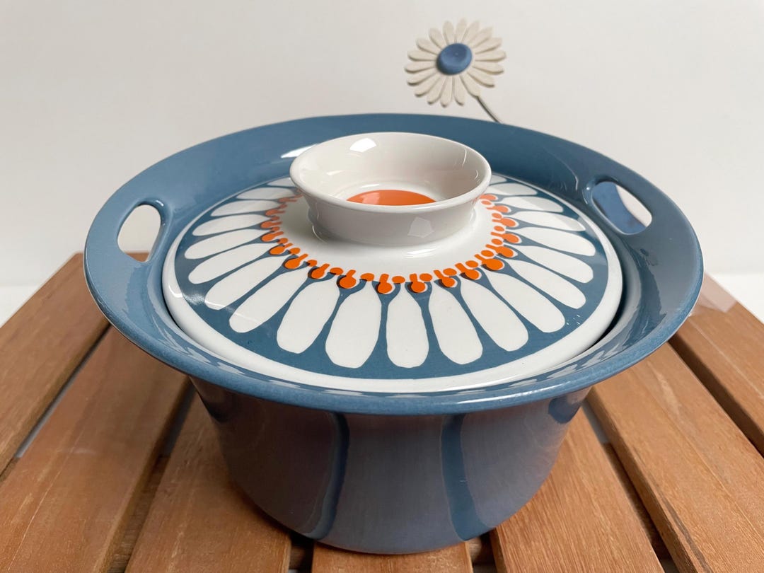 Figgjo Flint Daisy Large Dish / Casserole With Lid Number 12000, Turi ...