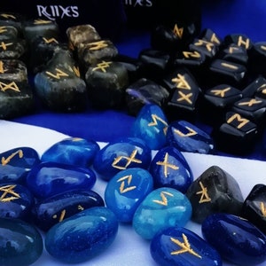 Rune Stones Gift Set Includes 21 Page Guide Book and Free Bag ...