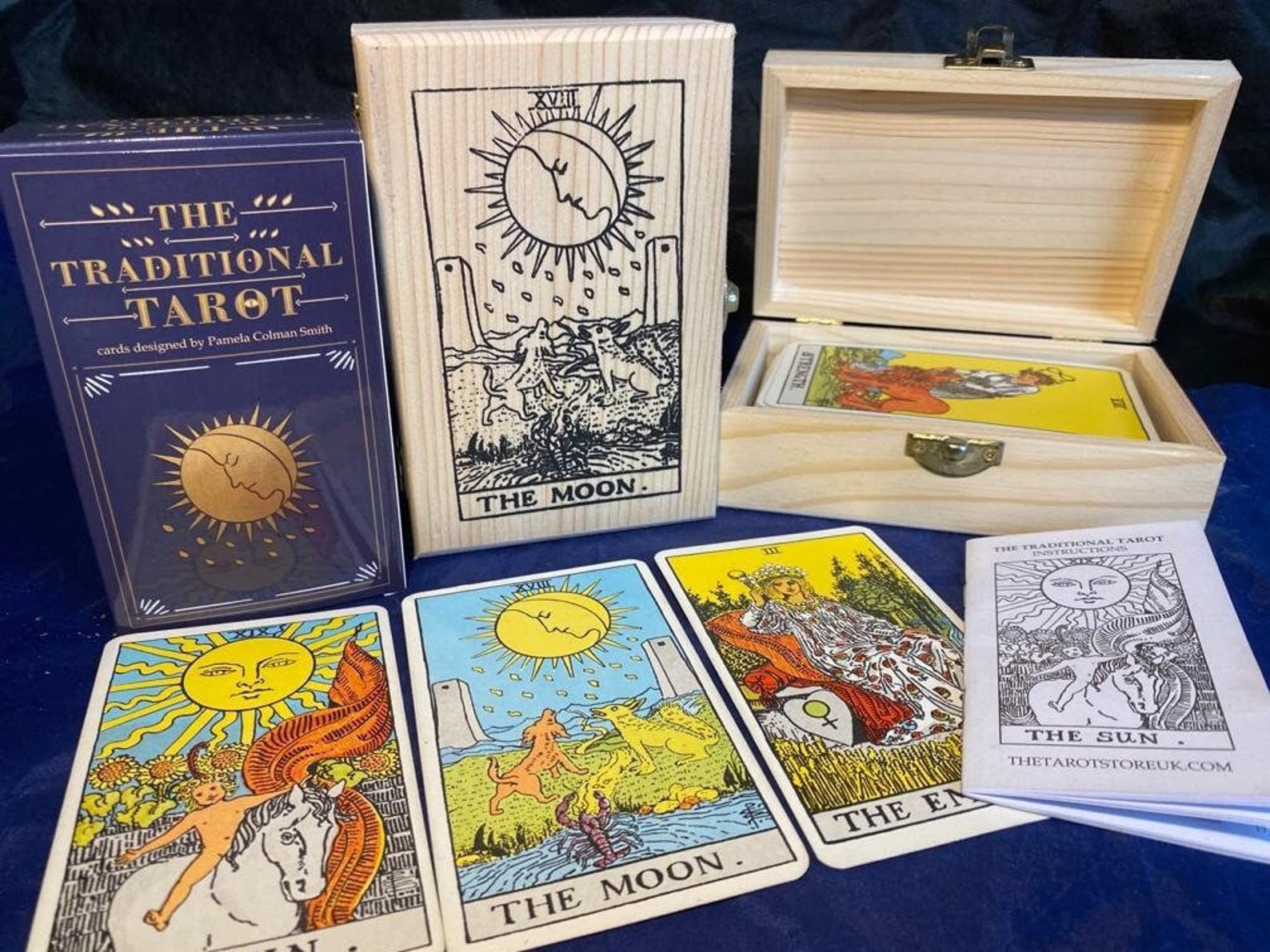 Tarot Cards Deck. the Tarot Cards Gift Set , 78 Cards Bag Tarot Cards ...