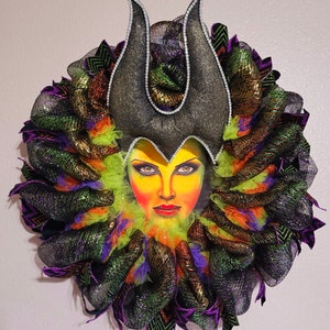 Halloween Maleficent Wreath 22 X 23 - Etsy