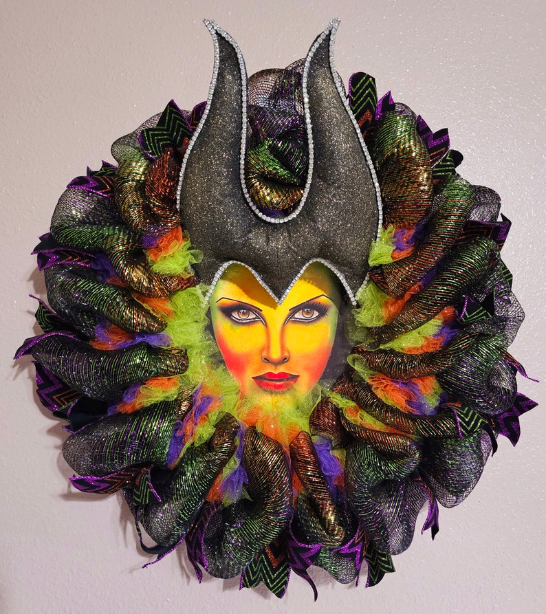 Halloween Maleficent Wreath 22 X 23 - Etsy