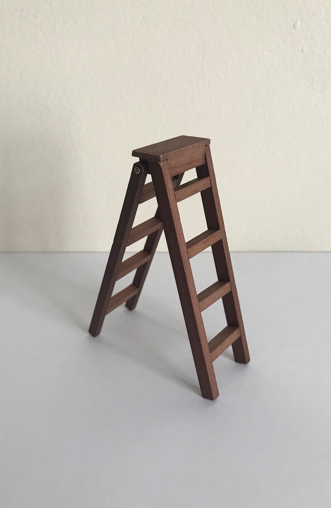 Miniature Dollhouse 1:12 Scale Walnut Step Ladder - Etsy