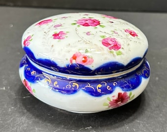 Vintage Lady Porcelain Dresser Box. Hand Painted Green Small Trinket ...