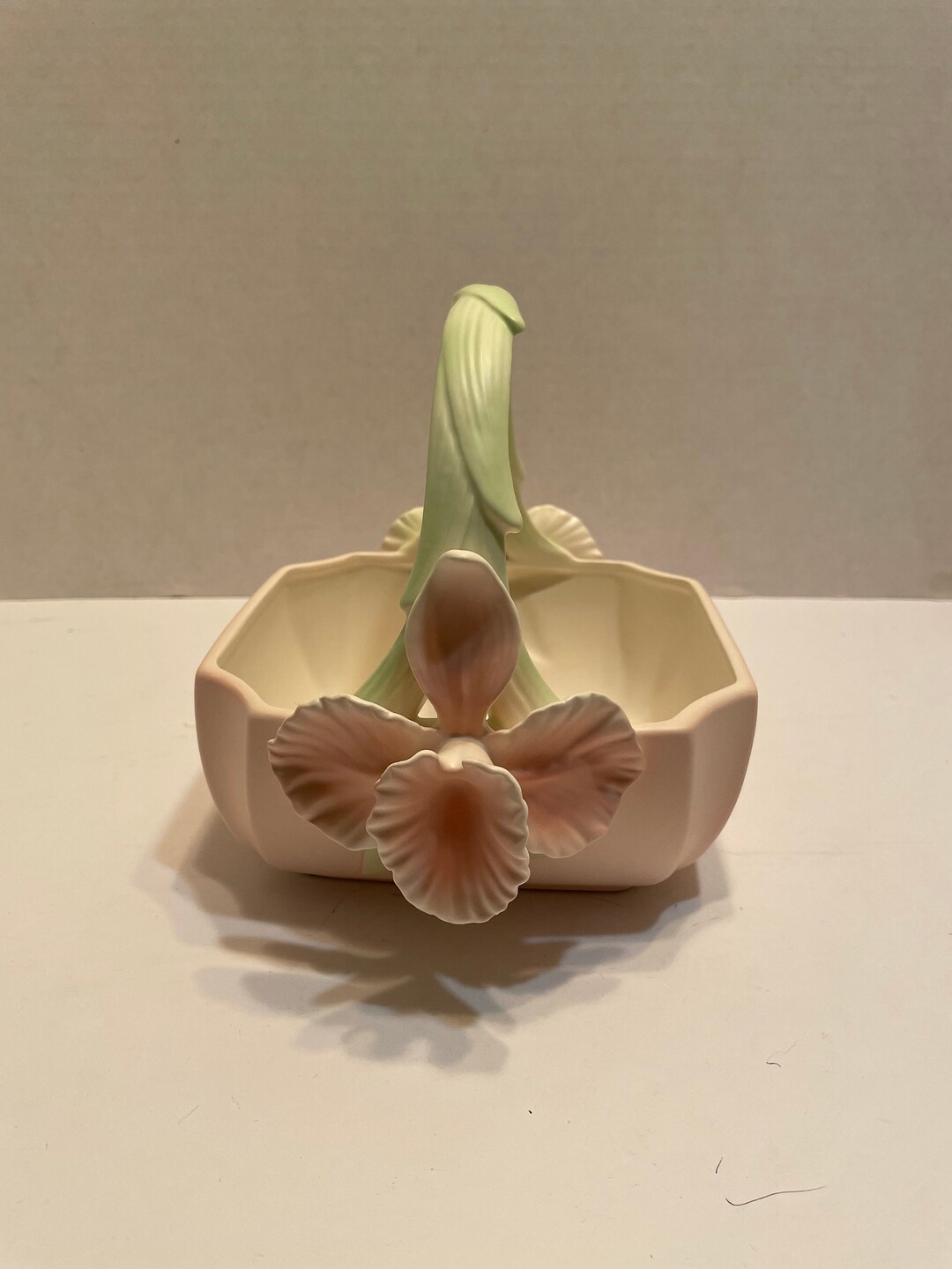 Fitz Floyd Iris Basket Planter Vase Light Pink Iris Ceramic Basket - Etsy