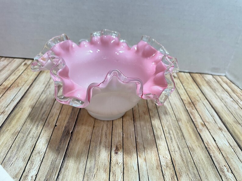 Ruffled Fenton Bowl Silvercrest Pink Inside White Outside Bowl - Etsy