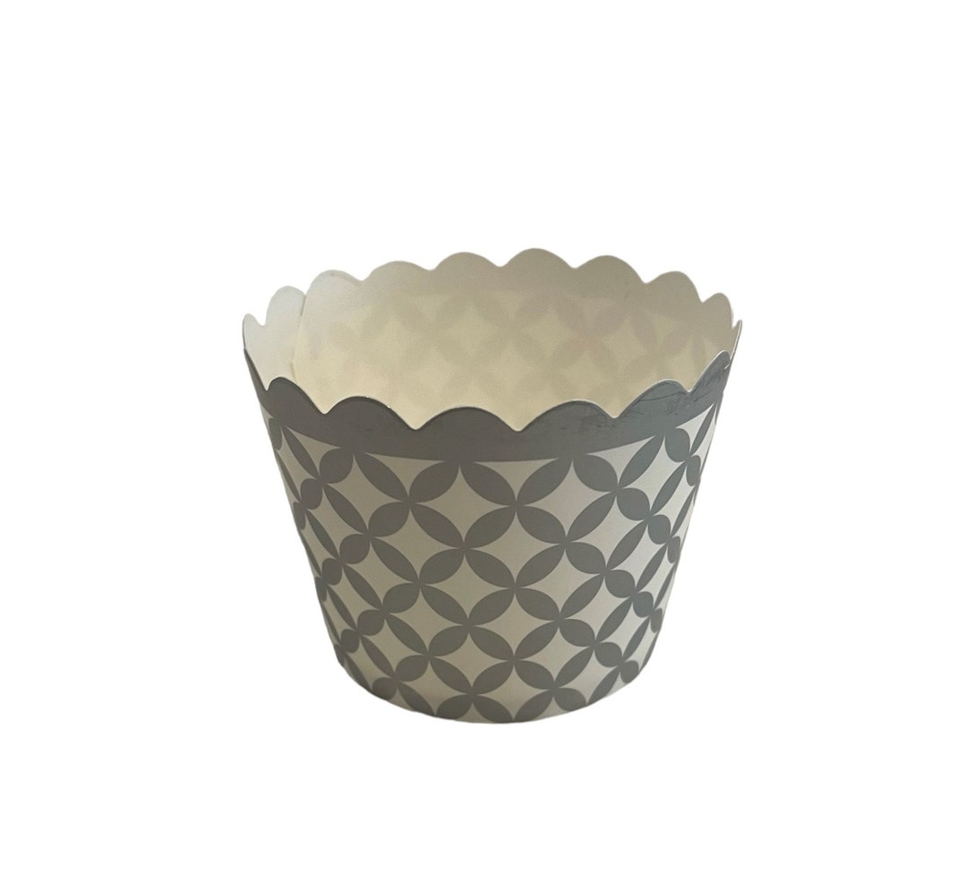 275 Cupcake Cups / Treat Cups / Silver Diamond Baking Cups / Treat Cups ...