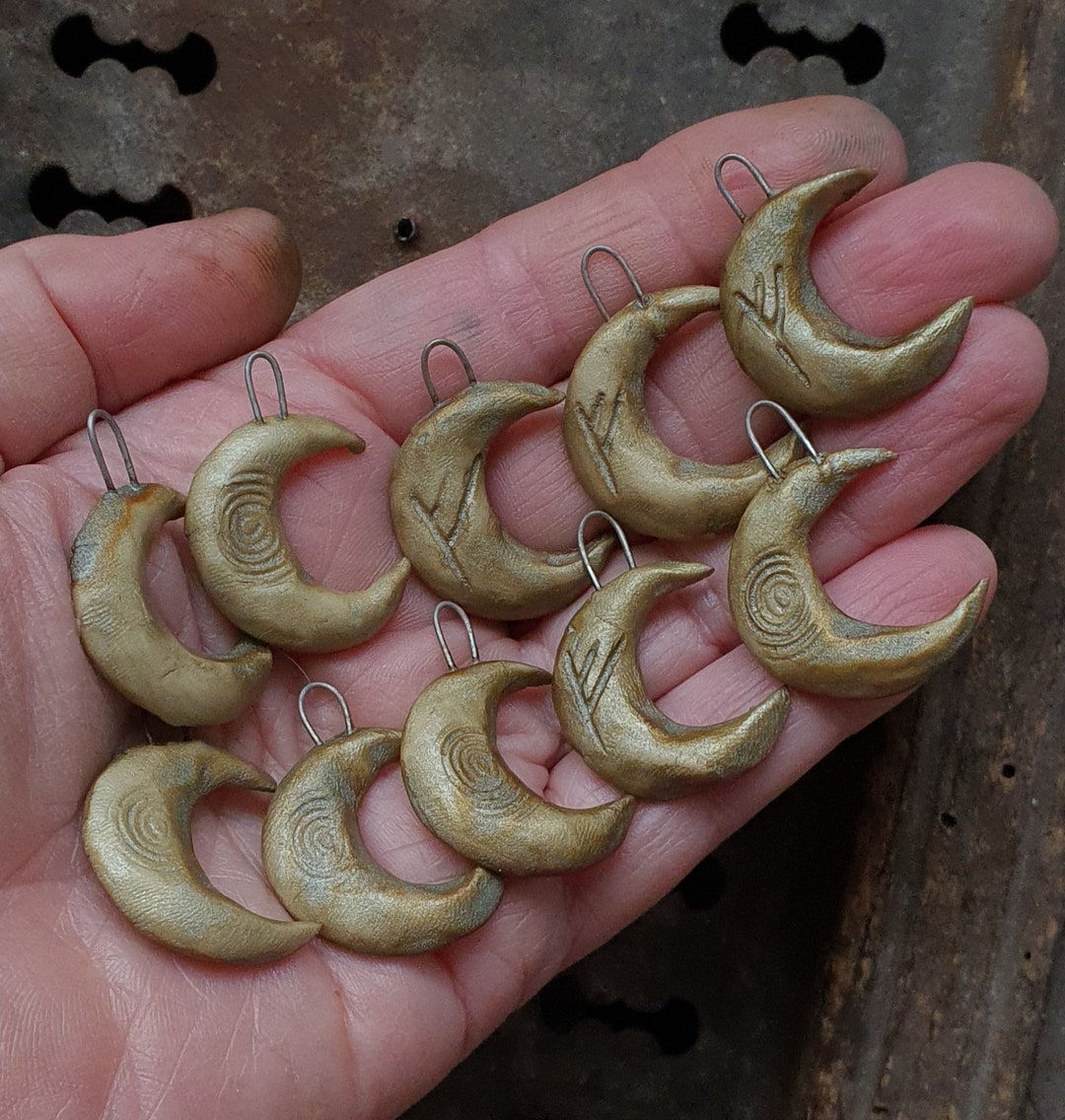 Amulets, Porcelain Amulets, Pendants, Rustic Jewellery Components ...