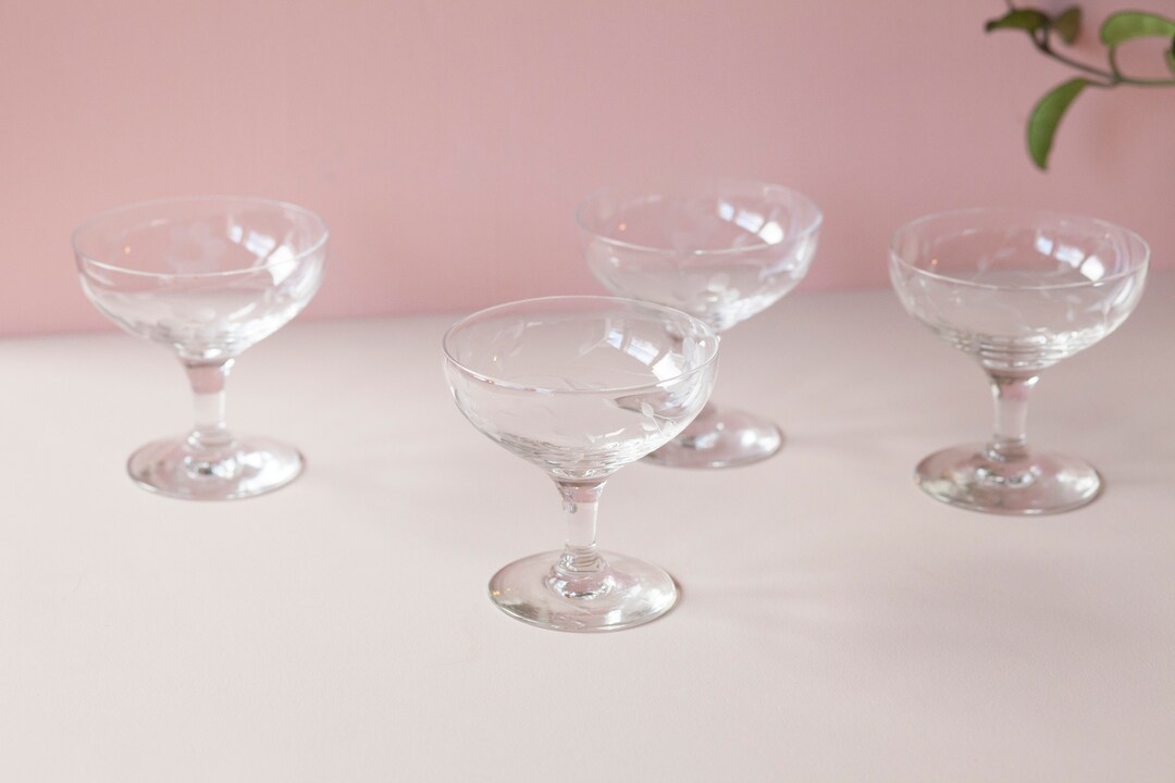 Etched Floral Champagne Coupe Glasses Set of Four - Minimal Clear Glass ...