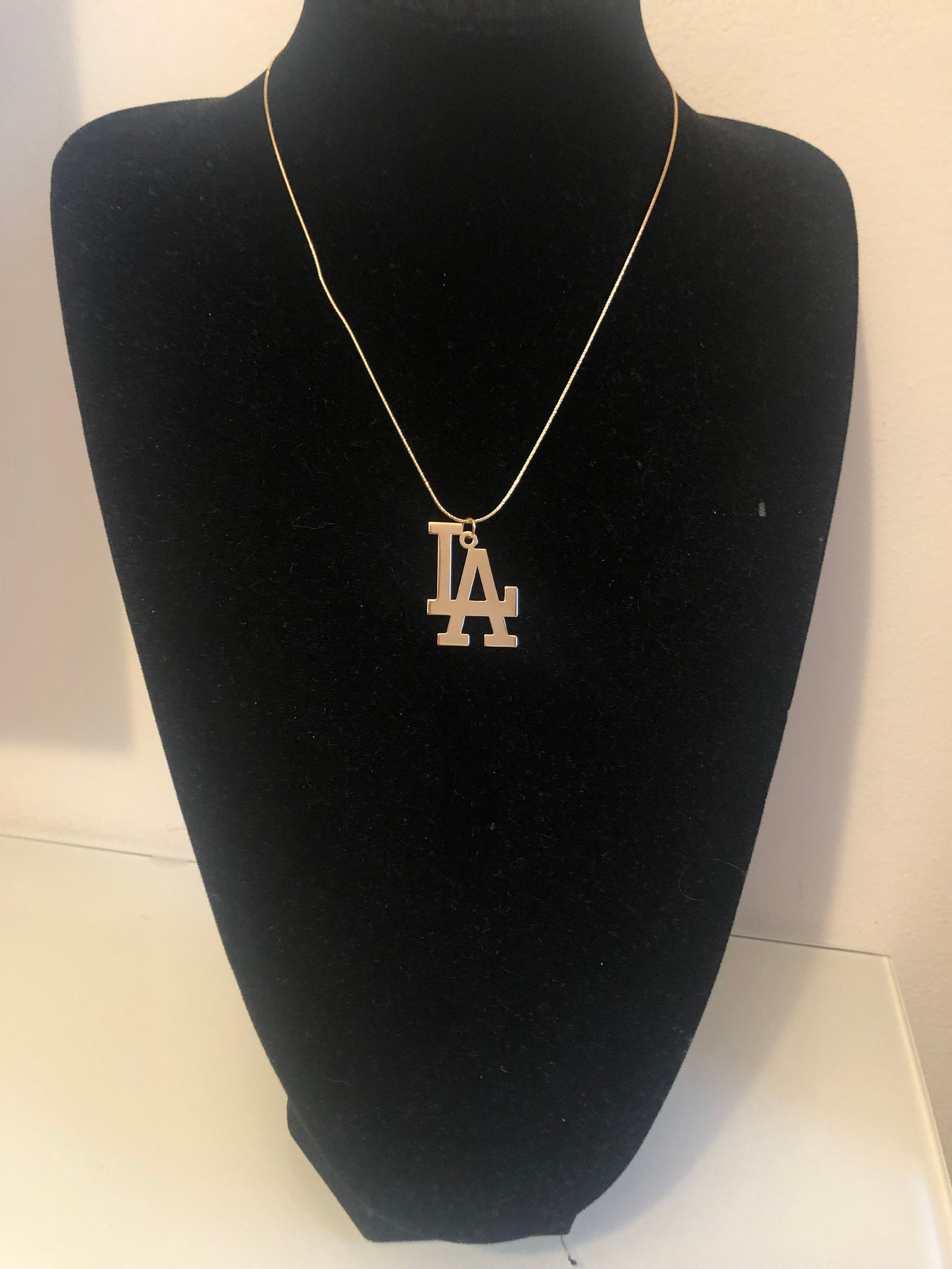 LA Logo Pendant Necklace Chain, LA Logo Jewelery,los Angeles Dodgers ...
